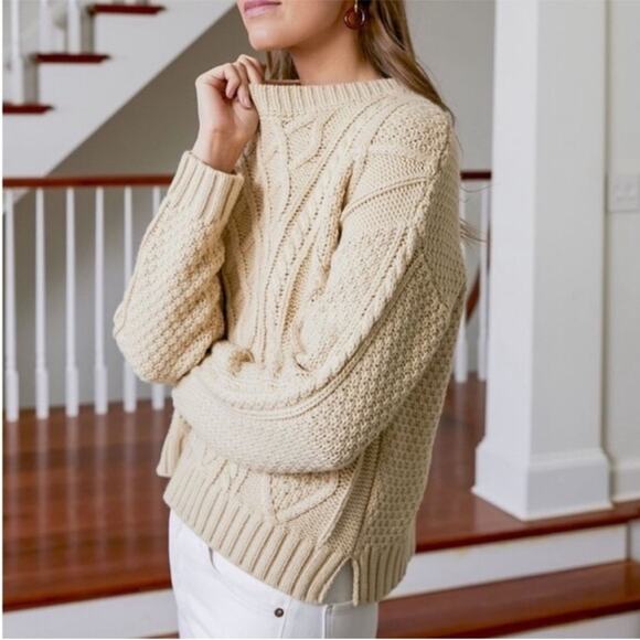 Tuckernuck | Sweaters | Tuckernuck Pomander Place Carlita Sweater ...